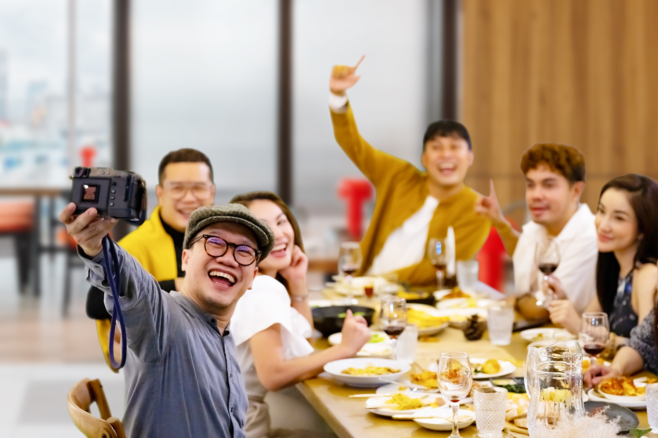 A DASH OF STYLE, A SPLASH OF FLAVOR AT STREATS - Ibis Styles Manila ...